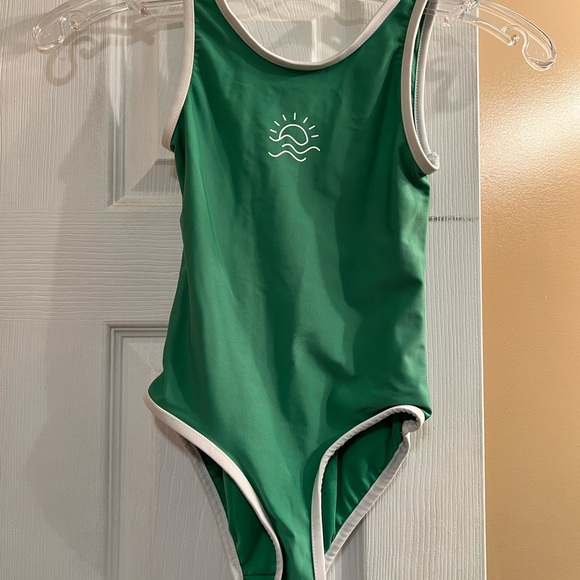 GAP | Swim | Girls Size 6 Gap Kids Swimsuit | Poshmark
